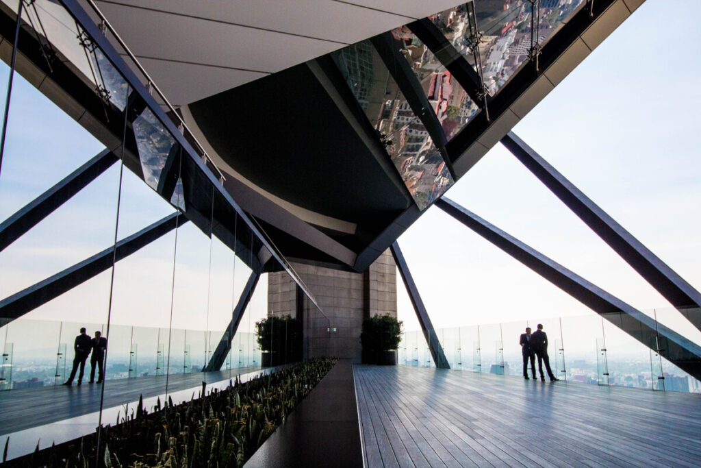 Discovering the World's Top 29 Sustainable Buildings - Neuroject
