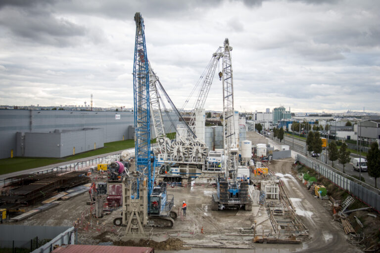 Mega Projects 2025: Top 17 Largest Construction Projects Reviewed ...