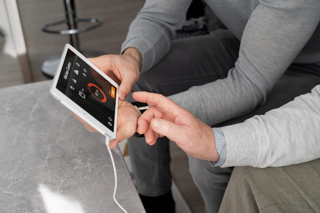 5 Ultrasonic Leak Detectors Making Big Waves in Construction Safety ...